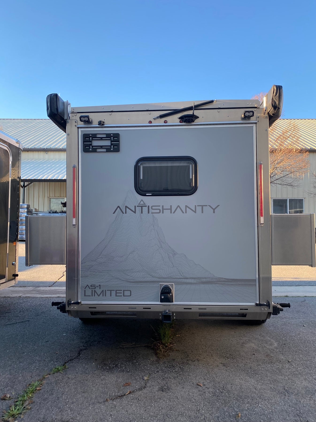 ANTISHANTY Ultimate Travel Trailer For Sale