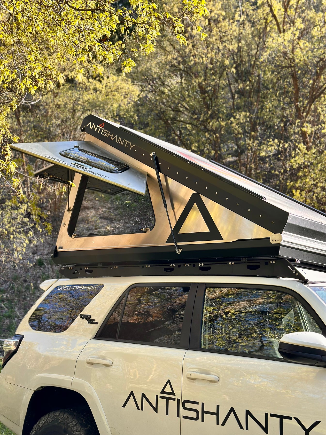 Hard-Sided Roof Top Tent | Lightweight 4-Season RTT for Overland ...