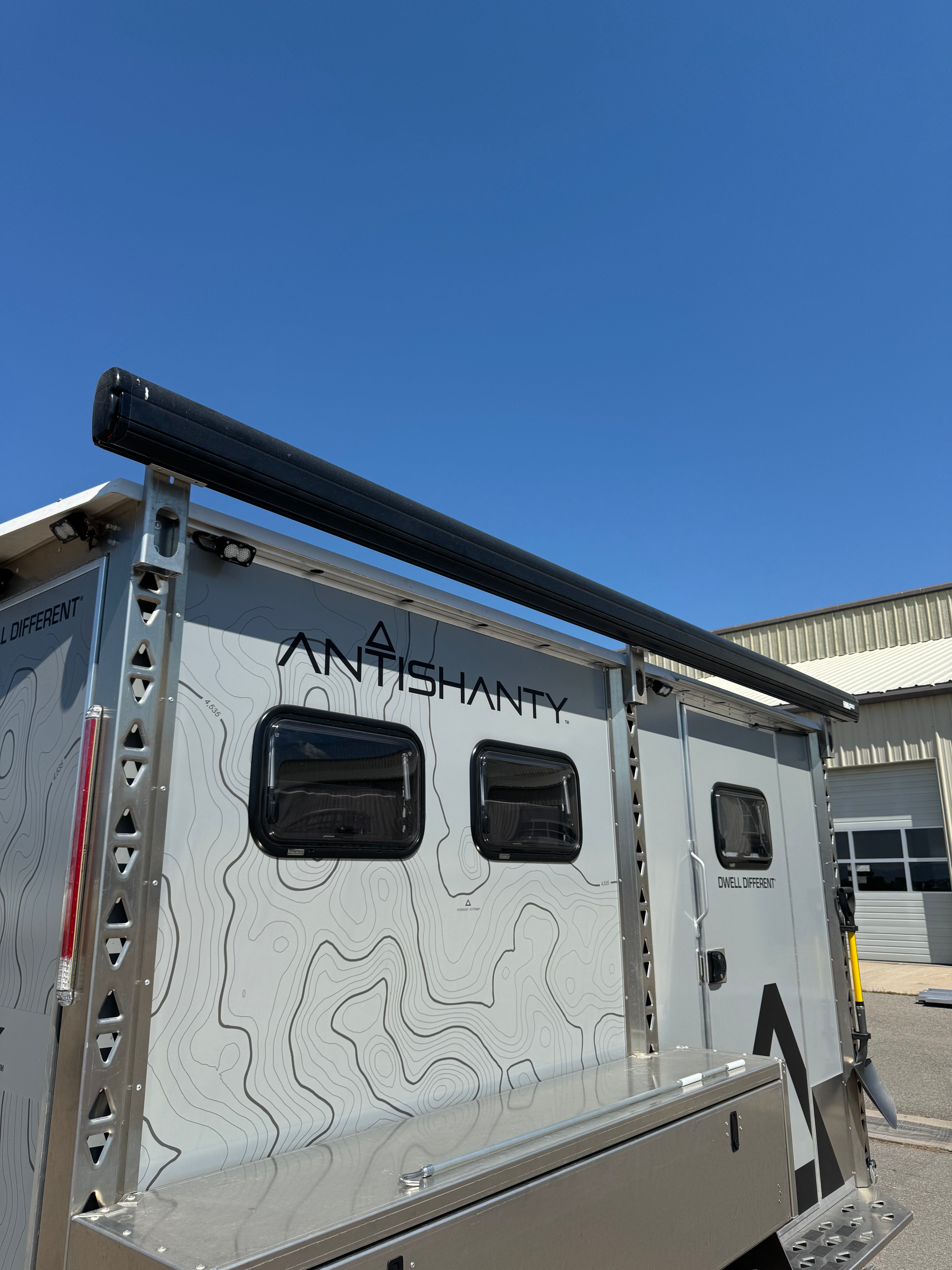 Fiamma F45s 13' Crank Awning – ANTISHANTY